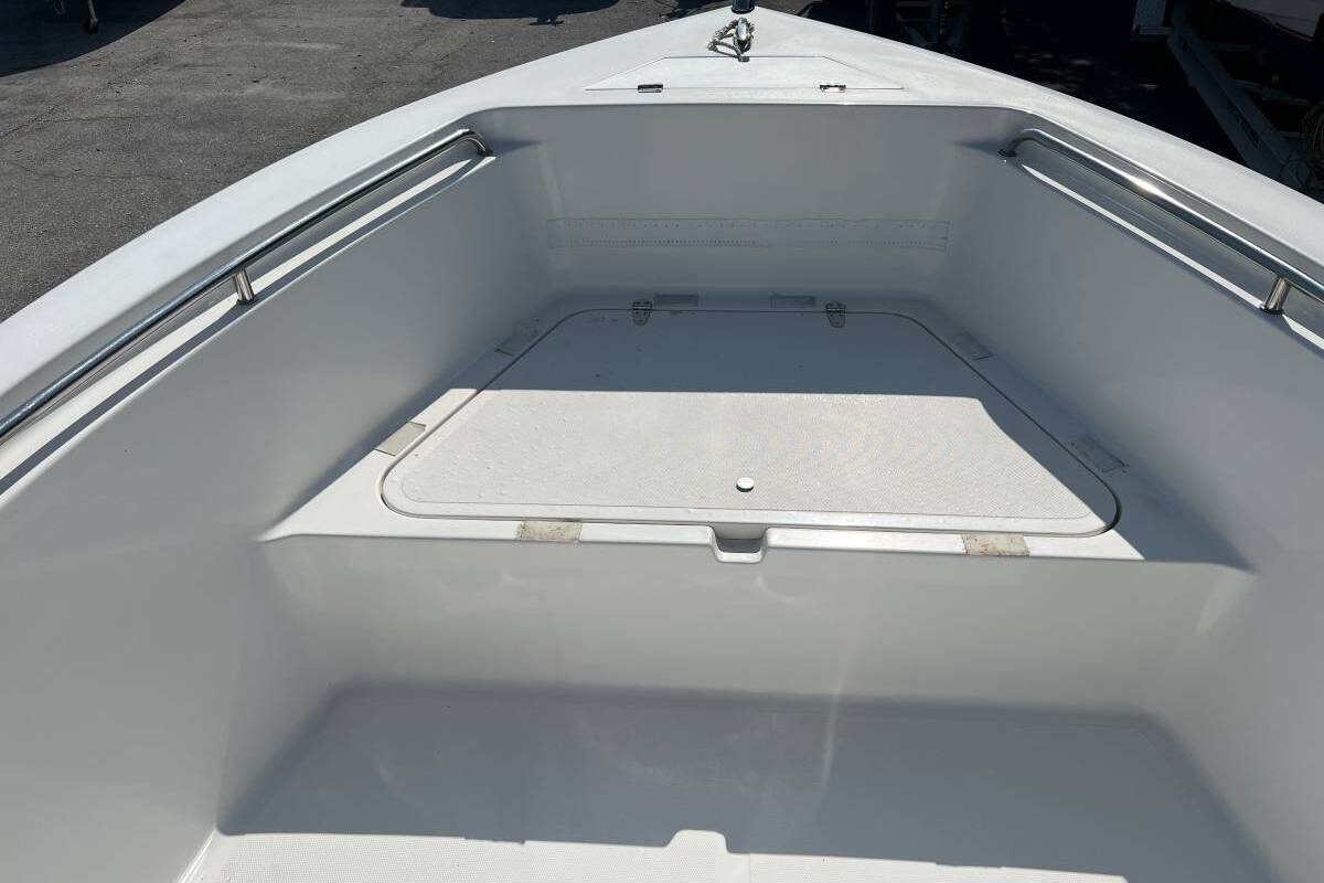 2006 Sea Pro 220 CC in Kenneth City, FL